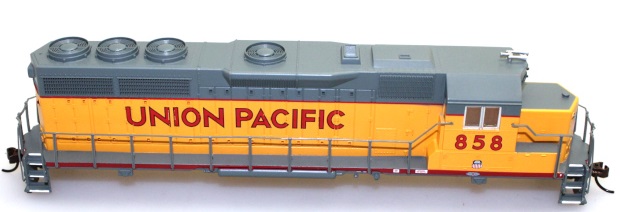 Loco Body Shell - Union Pacific #828 (HO GP40) [H63501-66306] - $27.08 ...